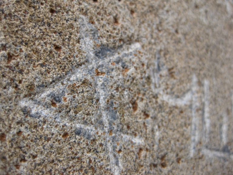 A Visit to the Decalogue Stone at Hidden Mountain – oneClimbs.com